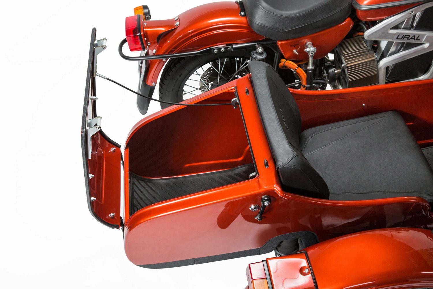 Ural presenteert elektrisch zijspan prototype