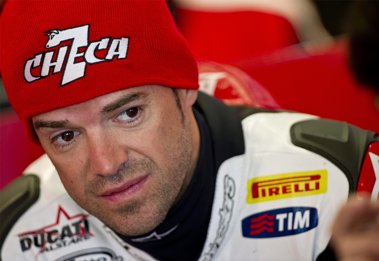 Checa zet punt achter carrière