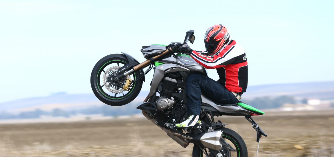 Getest: Kawasaki Z1000 - Motor.NL