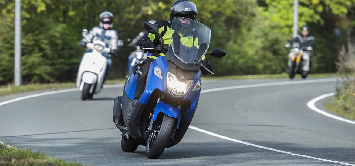 Lezers testen SYM motorscooters - Motor.NL