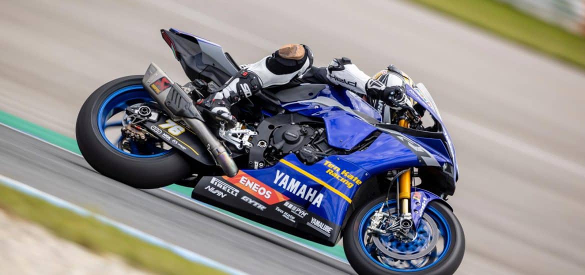 Racertest Ten Kate Racing SBK Yamaha YZF-R1 - Motor.NL