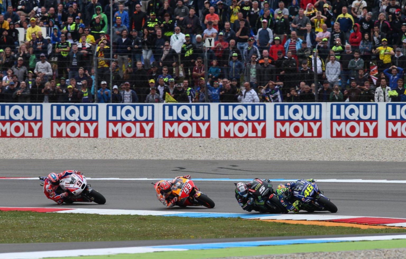 TT Circuit Assen: iedere bocht zijn eigen historie