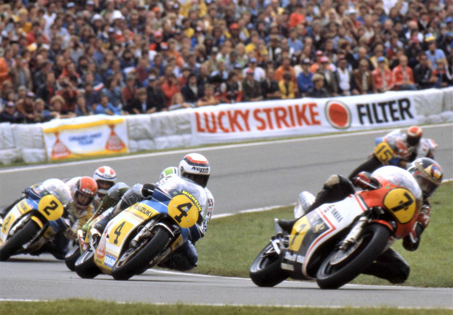 TT Circuit Assen: iedere bocht zijn eigen historie