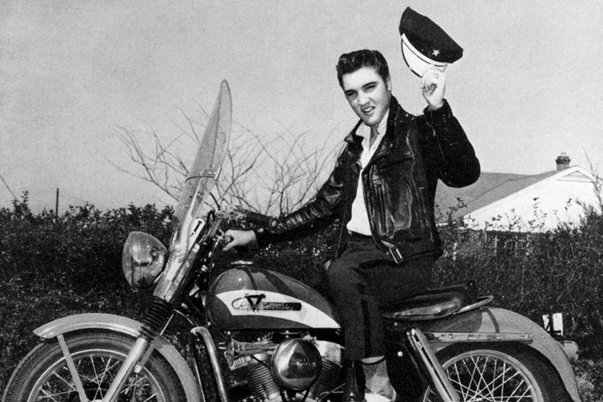 Elvis Presley en zijn liefde voor motoren