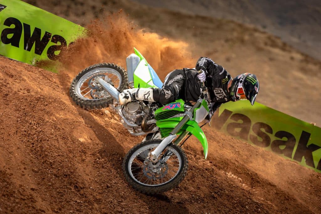 Kawasaki presenteert KX250 en KX450 50th Anniversary-modellen