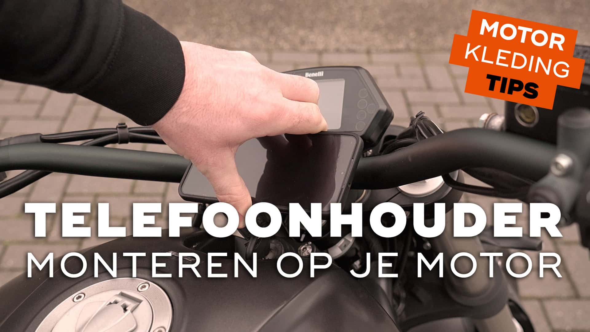 Hoe monteer je een telefoonhouder op je motor? | Motorkledingtips