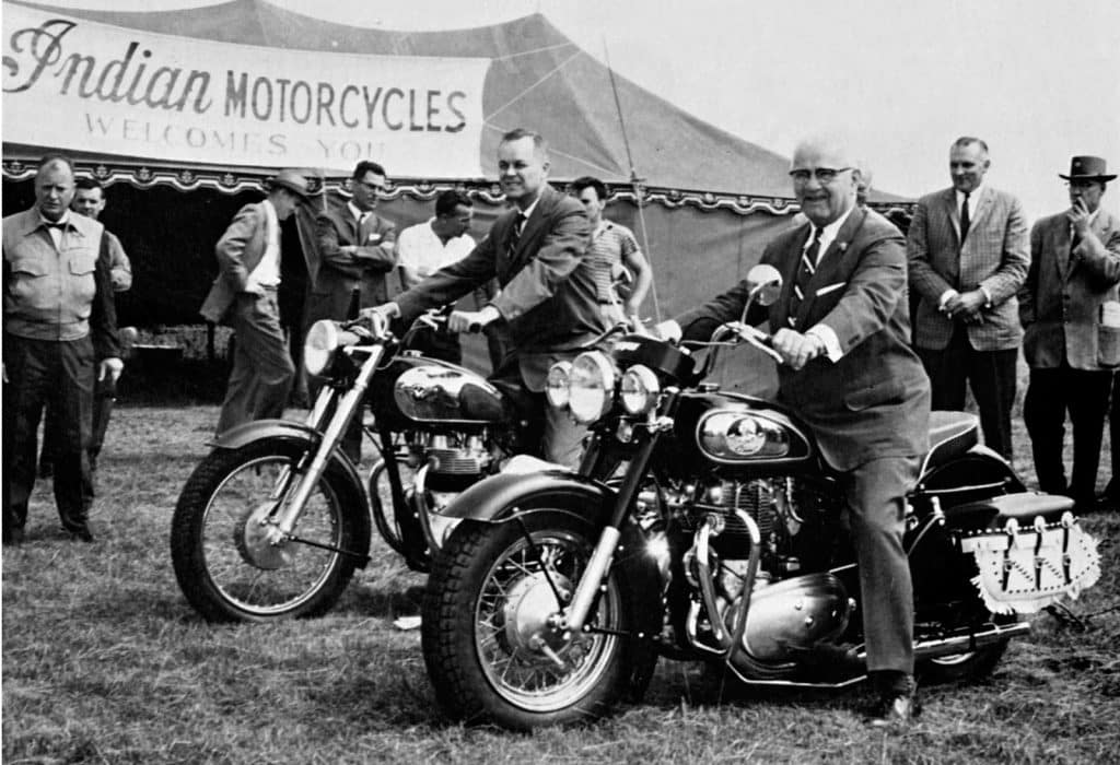 Geschiedenis van Royal Enfield: Made Like a Gun