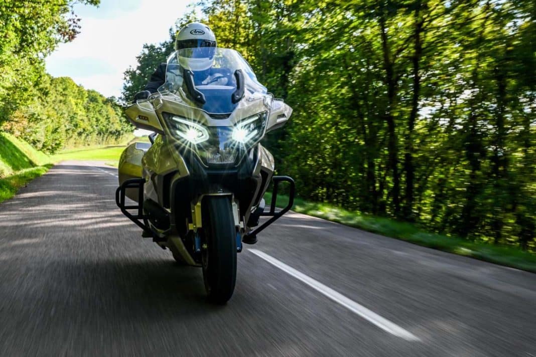 Eerste test 2026 Mash GT750: Luxe-toermotor met een scherpe prijs